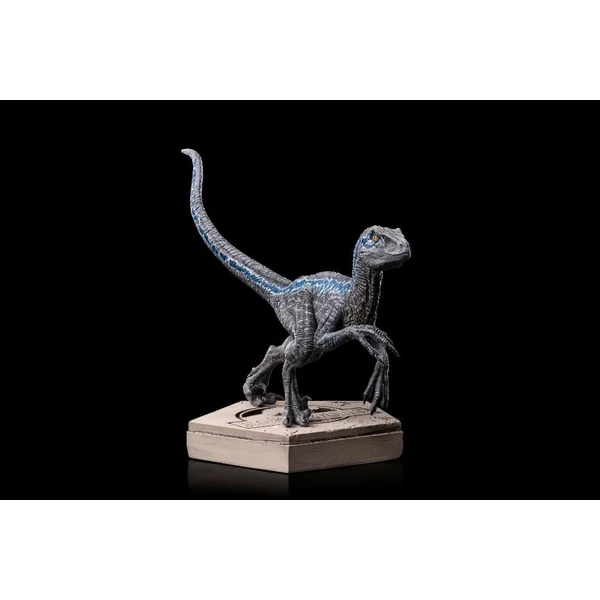 Soška Iron Studios Jurassic World Icons - Velociraptor Blue - Smarty.cz